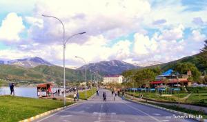 Tatvan - The Seaside Town On The Shores Of Lake Van