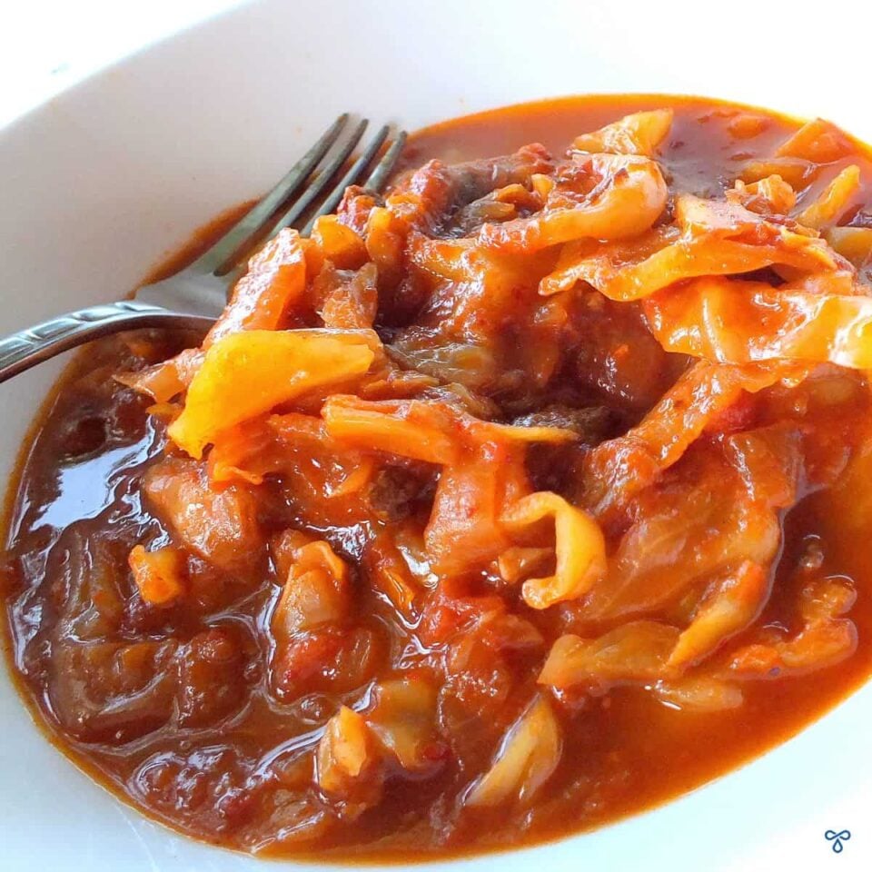 Turkish Cabbage Stew (Kapuska) • Turkey's For Life