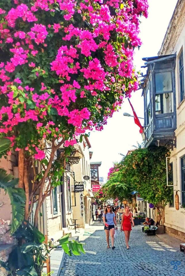A Visit To Aegean Alaçatı - The Best Things To Do
