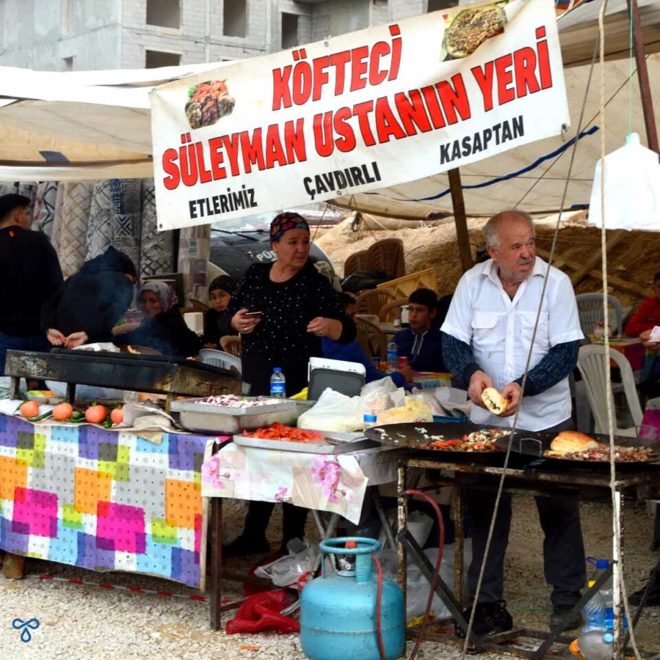 Amazing Turkish Street Food - Istanbul & Beyond...